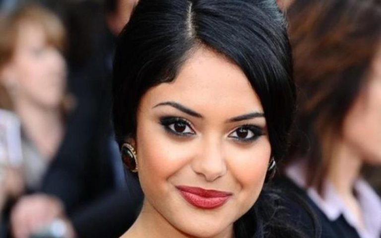 Afshan Azad Bio: Age, Height, Weight, and Her Incredible Net Worth!