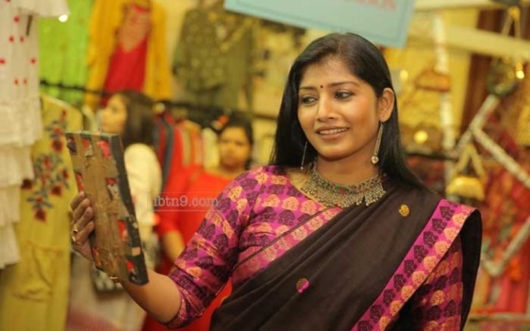 Jaya Seal Bio: Age, Height, Weight, and Her Incredible Net Worth!