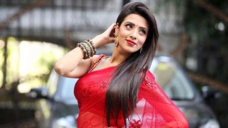 Bidya Sinha Saha Mim Biography: Age, Height, Weight, and Her Incredible ...